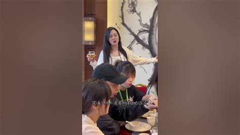 酒杯里有昨天的故事，也有明天的期许 暮然回首 唐艺原唱 抖出你我音你而美ঞᩚ 唐藝 Youtube