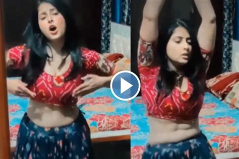 Bhabhi Dance Video The Bold And Seductive Moves Of Bhabhi Is Setting