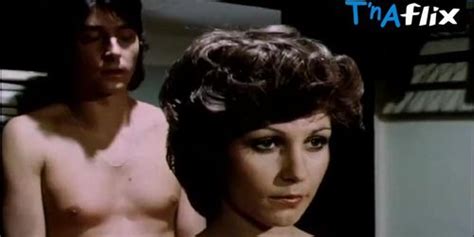 Judith Fritsch Breasts Scene In Wenn Die Prallen Mopse Hupfen
