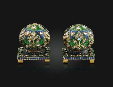 Путешествие в мир великолепия драгоценностей махараджей и моголов Малахитовая шкатулка Дзен