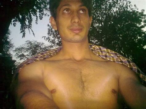 Panjabi Sher Ao Ao Dekho Lund Kitna Bara Hai Pasand Aya To Mssg Kro