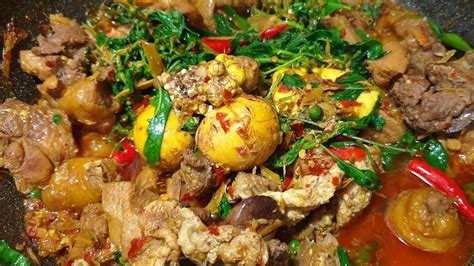 ผัดเผ็ดไก่แบบบ้านๆ รสชาติร้อนแรง หอมฟุ้งสมุนไพร L อร่อยพุง เฟิร์มอร่อยจากเม้น Youtube