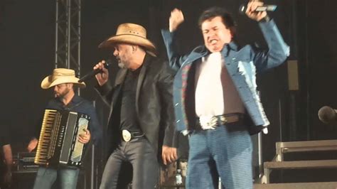 Edson Hudson e Rionegro Solimões Vida de cão O cowboy vai te