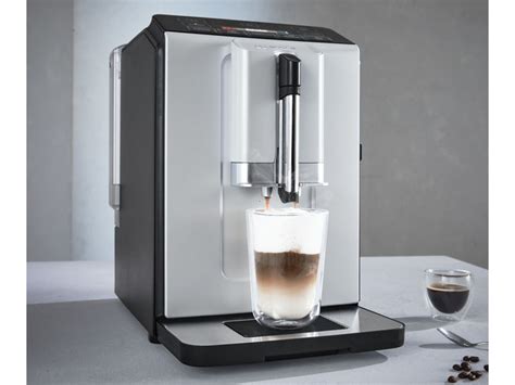 BOSCH Kaffeevollautomat »VeroCup 300 TIS30351DE«, mit