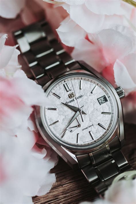 Mvs Watches Pre Owned Luxury Watches Uk Authenticated
