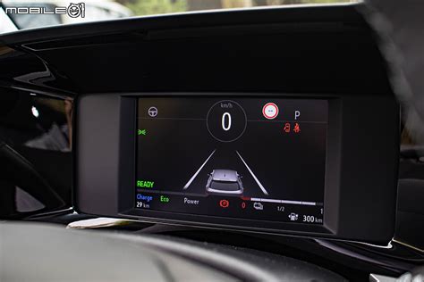 Opel Mokka E 試駕｜依舊是杯德法特調，但「純電」更好開！ Mobile01