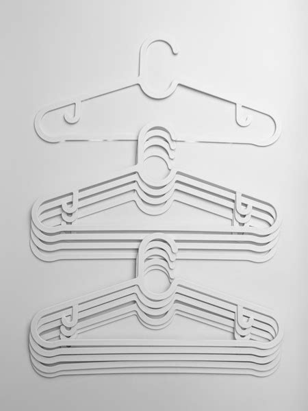 Вешалка плечики 10 шт купить по доступной цене C доставкой в интернет магазине Ozon 1198069965