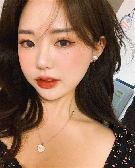 ホン・ヨンギさんのインスタグラム写真 ホン・ヨンギinstagram「여러분 하트목걸이 320 12시에 오픈할게요 🥰 14k
