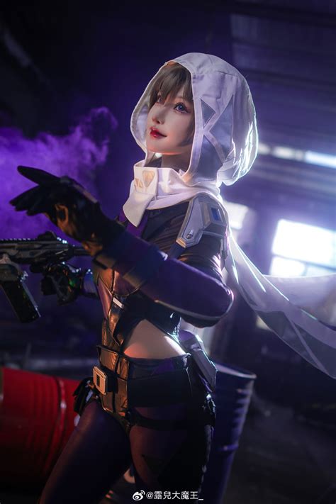 露兒大魔王cosplay 高能英雄锐影