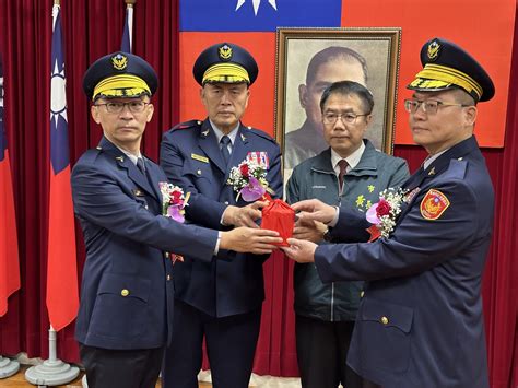 臺南市政府警察局 【聯合交接歡迎生力軍 南警團隊共同齊打拚】 感謝卸任官 祝賀新任官