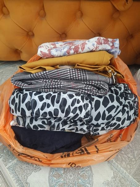 Пакет женских вещей ( офисный вариант -платья, блузы) р.42-44. Хорошее ...