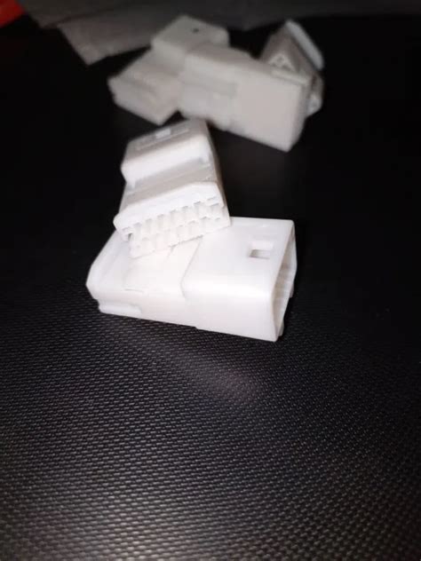 ปลั๊ก12 พินตัวผู้ Connector 12 Pin สำหรับงานแปลงพวงมาลัยหรืออุปกรณ์ในรถต่างๆ Th