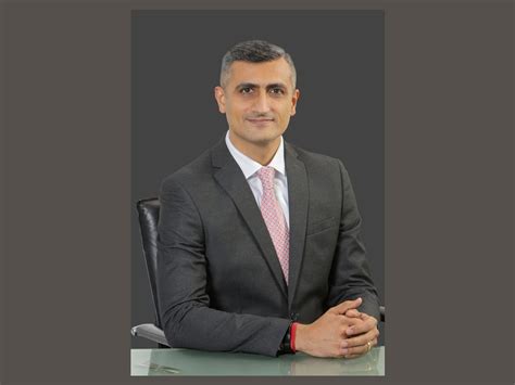 544 مليار درهم أقساط التأمين المكتتبة بالإمارات في 2024 بنمو 5