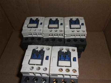 Schneider 施耐德 Lc1d32 Bl 7 5kw 直流 電磁接觸器 Dc24v 露天市集 全台最大的網路購物市集