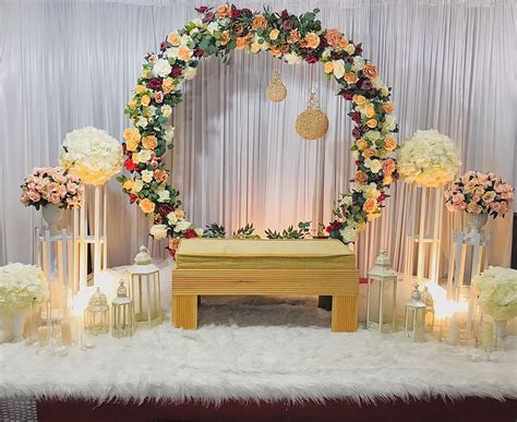Wedding Weddingdeco Weddingevents Throne Hoop Wreath Wedding