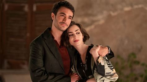 La Quinta Temporada De Emily In Paris Revela Su Primer Tráiler Y Ha