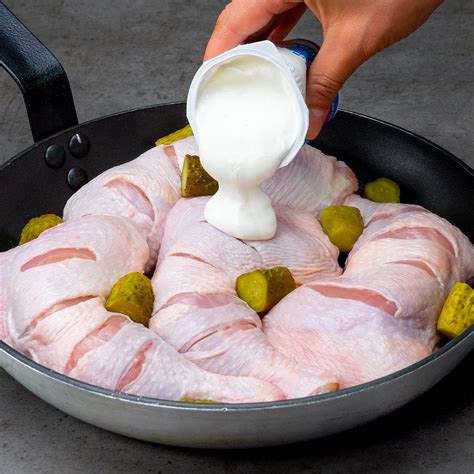 Comment Cuire Des Cuisses De Poulet Parfaites à La Poêle Le Yaourt