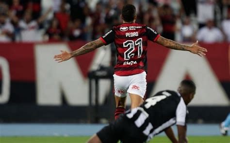 Pedro E Arrascaeta Quebram Jejum E Marcam Pela Primeira Vez Contra O Botafogo Coluna Do Fla
