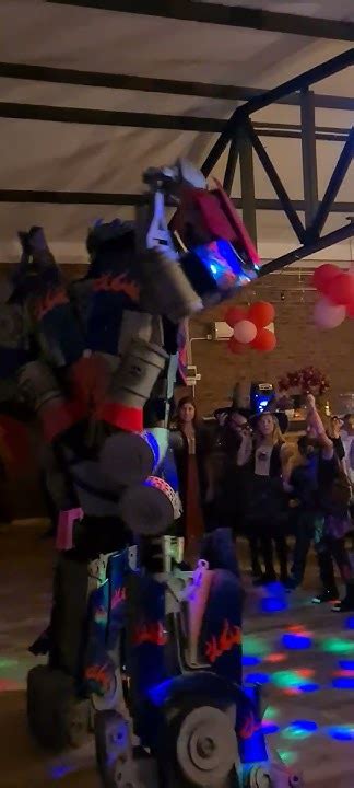 Optimus Prime Transformers Dance Youtube