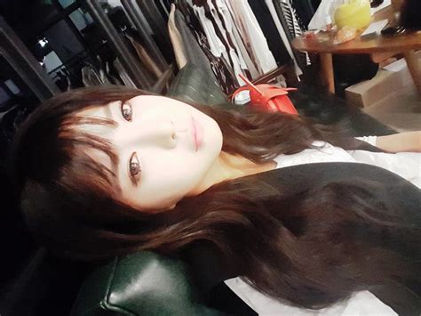 性感韩国女主播许允美直播热舞新浪游戏手机新浪网