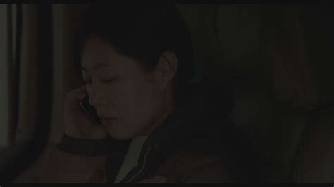 [여배우는 오늘도] 어제는 날았고 오늘은 달린다[문소리 강숙]