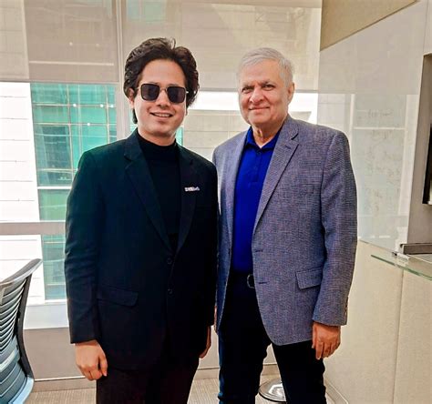 aditya what you are doing is impressive said mr rajiv shesh chief… aditya kumar shrivastav