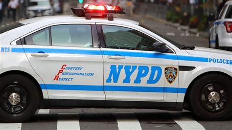 Nypd Officer Suspended For Blaring Trump 2020 From Patrol Car The