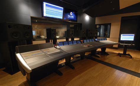 Duality Fuse Solid State Logic