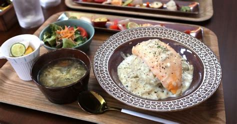 金と銀（松山洋食）オムライス洋食店♪ボリューム満点でお腹いっぱい満たされる！ 海賊つうしん。