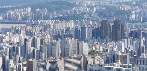 최저임금 인상·근로시간 단축 맞물려 대기업 생산성 비상