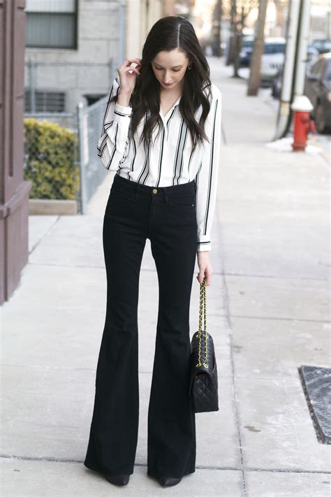 22 Fun Ways To Wear Flared Jeans Styles Weekly