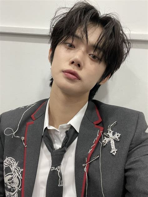 يونجون Rapper Cantores K Idols