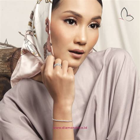 Pengalaman Yang Berkesan Ini 4 Hadiah Anniversary Pernikahan Untuk