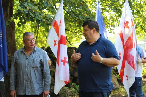 ვასილ ჩიგოგიძე Vasil Chigogidze ჩოხატაურის სოფლებში ფარცხმის