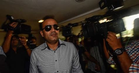 अडानी हिंडनबर्ग विवाद पर वीरेंद्र सहवाग का ट्वीट वायरल लिखा गोरों से
