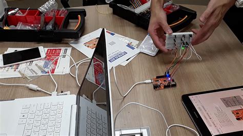 응용 기울기센서로 led제어 YouTube