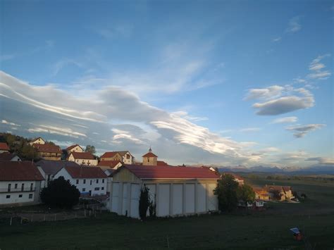 Nubes En Abaurregaina Eitb Eus Flickr