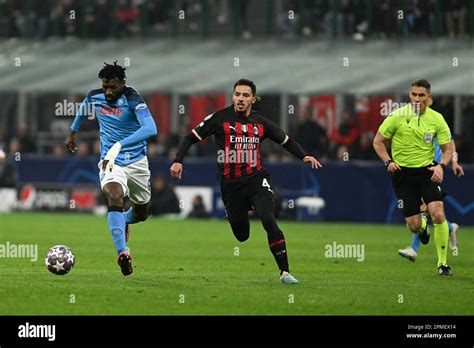 André Frank Zambo Anguissa Of Ssc Napoli During The Uefa Champions