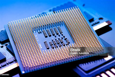 기술 사이버 전자 개념입니다 블루 빛 배경에 Cpu Ram 컴퓨터 Cpu에 대한 스톡 사진 및 기타 이미지 Cpu 공학