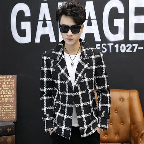 双排扣英伦风外套2019春秋款新品西服领夹克韩版帅气潮短款男风衣虎窝淘