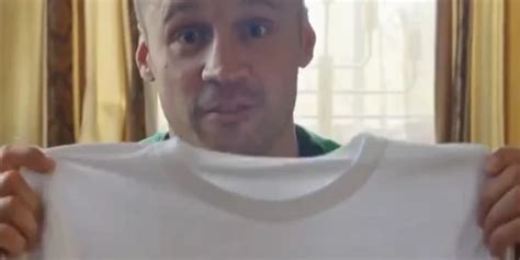 Nauda Nesmird Mairis Briedis Par Miljonu Dolāru Ir Gatavs Reklamēt