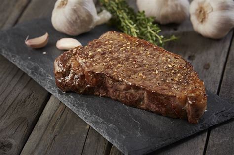 Dry Aged Boneless Strips Usda Prime By Chicago Steak Company Wxf 02