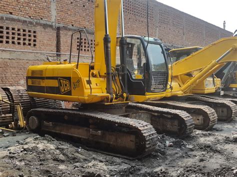 Yellow And Black Used Spare Parts Of Excavator Jcb Js 210 Js 205 Js 210 At Best Price In New