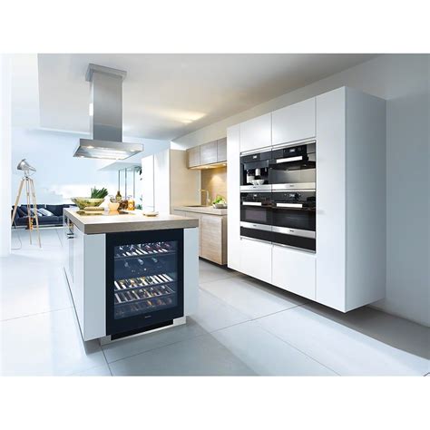 Купить Встраиваемый винный шкаф Miele KWT6322UG в Москве
