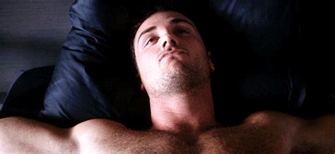 Thumbs Pro Shirtless Thomas