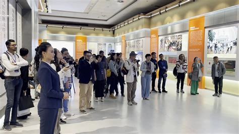 GLOBALink Int L Journalists Explore Core Area On Silk Road Economic Belt In China S Xinjiang