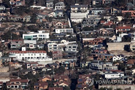 표준주택 공시가격 하락올해 보유세 2020년 이하로 줄어든다 파이낸셜뉴스