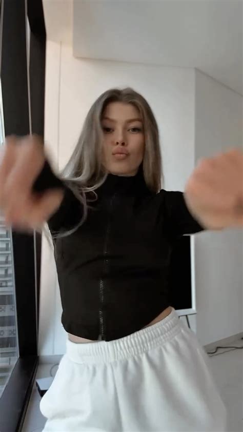 𝗢𝗞𝗦𝗔𝗡𝗔 мой любимый тренд😅🫶🏼 но не Германа😂 Instagram