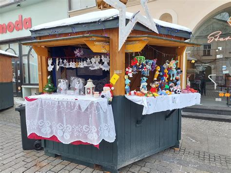 Jarmark Bożonarodzeniowy w Zielonej Górze rozpoczęty ZDJĘCIA Radio