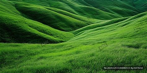 Ai创作图绿色草坪壁纸 电脑墙纸绿色背景 高清草地背景 草原风光壁纸 绿色植被壁纸 绿色屏保壁纸 护眼桌面壁纸 高清唯美草原背景 唯美高清草